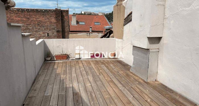 Appartement 1 pièce à louer - Badouillère-Saint Roch-Valbenoîte, Saint-Étienne