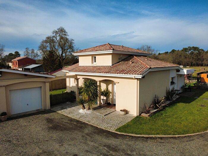 Maison à vendre - Listrac-Médoc - 5 pièces - 4 chambres