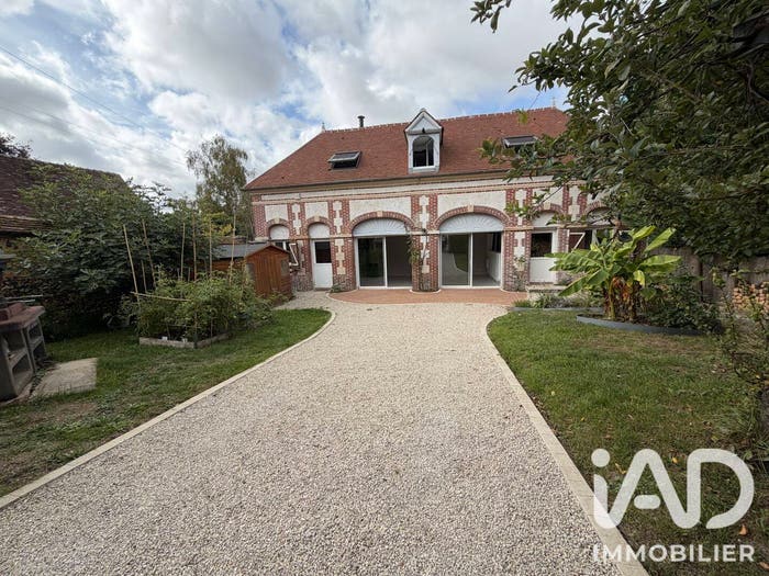 Talmontiers : Maison 5 pièces à louer