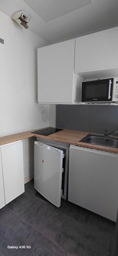 Appartement 1 pièce à Angers, Roseraie, à louer