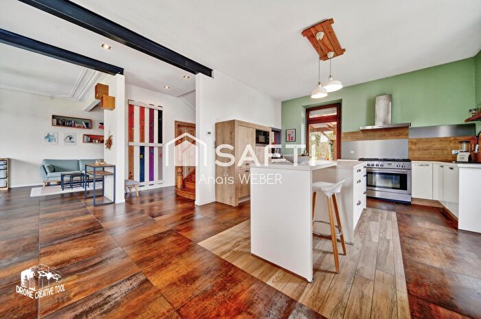 Maison à vendre - Nilvange - 6 pièces - 4 chambres
