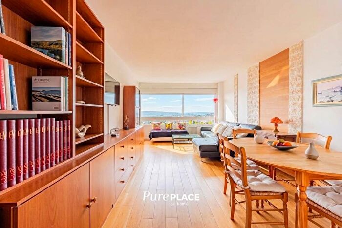 Appartement 4 pièces à Puteaux, La Défense, à vendre
