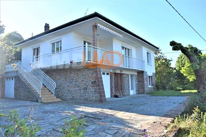 Maison à vendre - Aubin - 9 pièces - 4 chambres