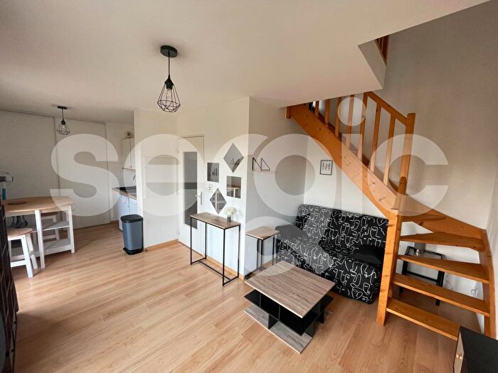 Appartement 2 pièces à Nantes, Longchamp, Rond-Point de Rennes, Perverie, Américains, à louer