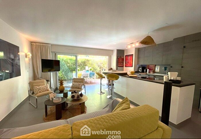 Appartement 2 pièces à vendre - Sainte-Maxime, Virgiles, Capet d'Azur, Souleyas, Croisette