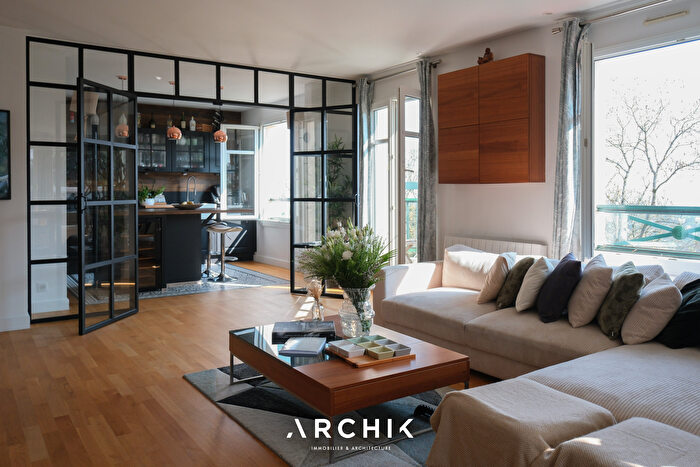 Appartement 5 pièces à Le Plessis-Robinson, Malabry, à vendre