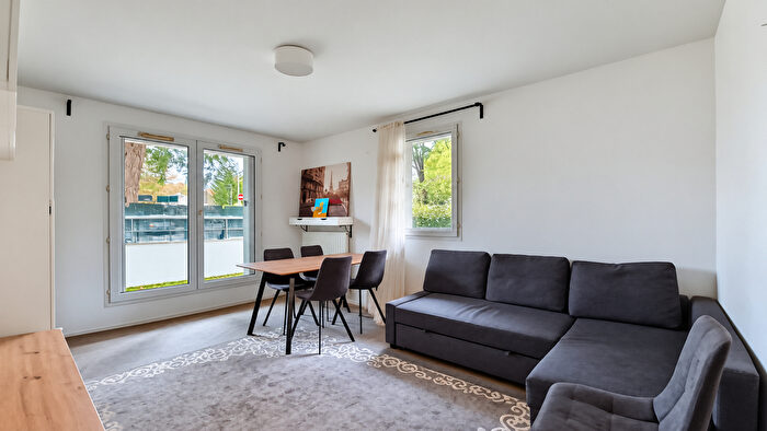 Noisy-le-Grand, Ouest - Appartement 3 pièces à vendre