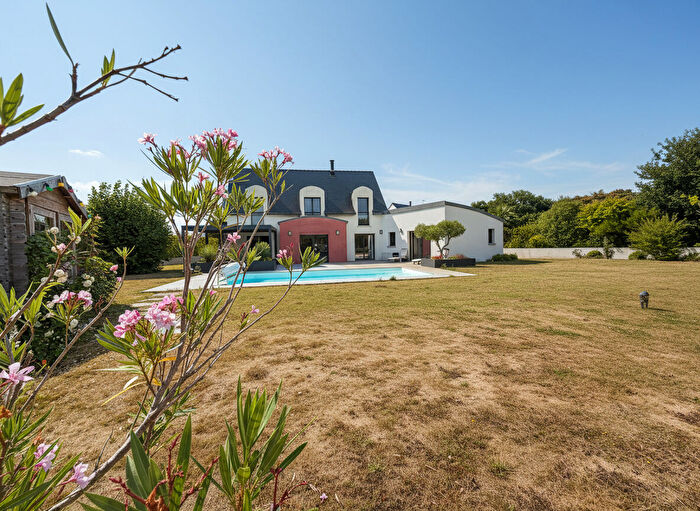 Quimperlé - Maison 8 pièces à vendre