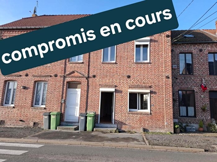 Maison à vendre - Englefontaine - 5 pièces - 3 chambres