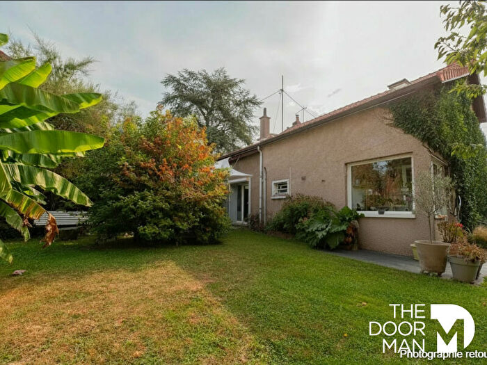 Maison à vendre - Le Perray-en-Yvelines - 6 pièces - 3 chambres