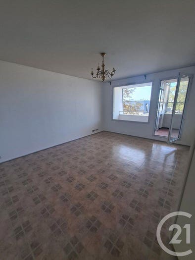 Viry-Châtillon : Appartement 2 pièces à louer