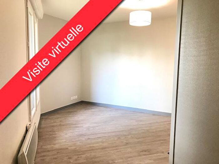 Joué-lès-Tours, Centre-ville : Appartement 1 pièce à louer