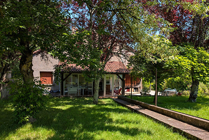 Varen - Maison 6 pièces à vendre