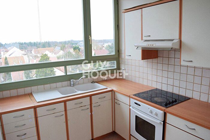 Appartement 3 pièces à louer à Centre Forêt, Rambouillet