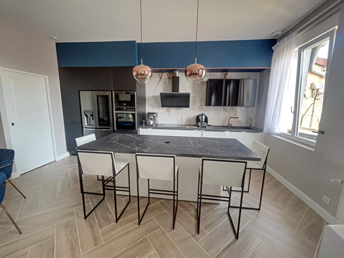 Appartement 8 pièces à vendre à Louhans
