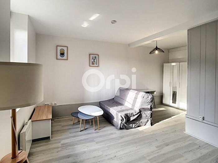 Appartement 1 pièce à Vesone, Périgueux, à louer