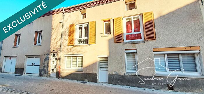 Maison à vendre - Issoire, Centre-ville, Barrière - 6 pièces - 3 chambres