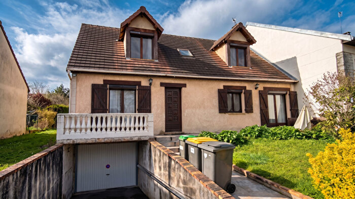Morsang-sur-Orge, Robespierre : Maison 5 pièces à vendre