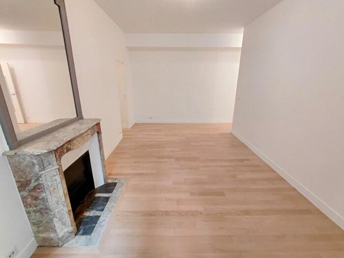 Appartement à louer - Paris e , Courcelles, Wagram - 2 pièces - 1 chambre