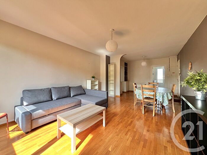Appartement 4 pièces à louer à Grenoble, Abbaye, Jouhaux