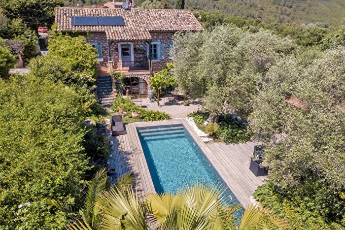 Maison 5 pièces à vendre à Roquefort-les-Pins