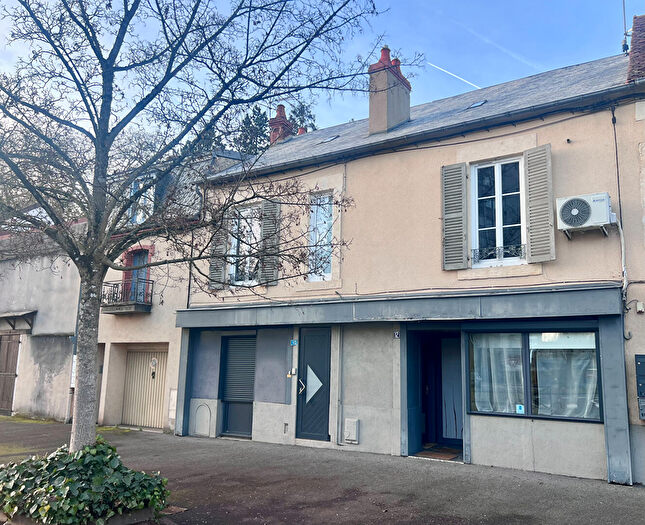 Appartement à vendre - Nevers, République, Préfecture - 5 pièces - 3 chambres