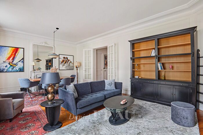 Appartement à vendre - Paris e , Champ de Mars - 4 pièces - 2 chambres