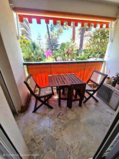 Appartement à louer - Nice, Caucade - 2 pièces - 1 chambre