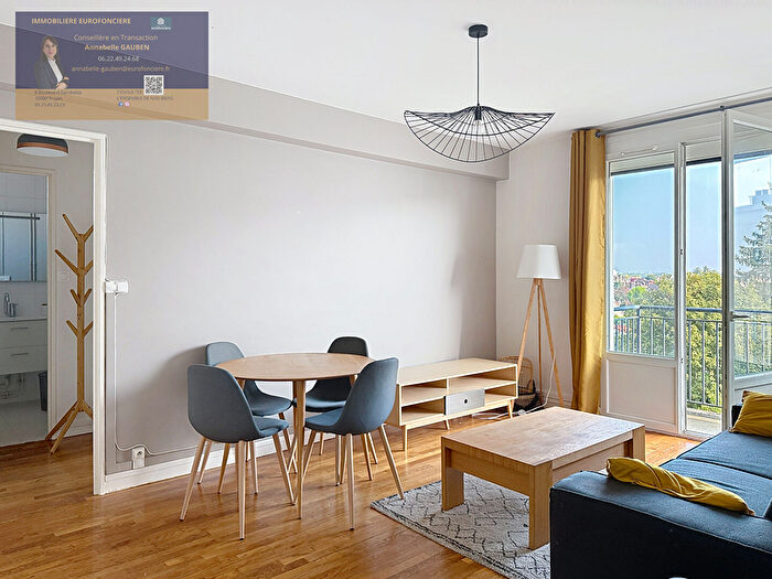 Appartement à vendre - Troyes, Chartreux - 2 pièces - 1 chambre