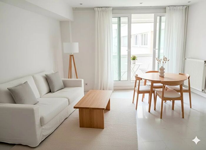Appartement 4 pièces à Puteaux, La Défense, à vendre