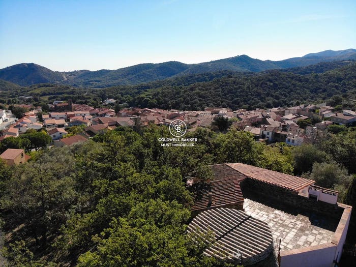 Maison 6 pièces à Perpignan, à vendre