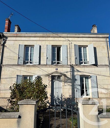 Maison à vendre - Saintes, La Gare, Sébastien de Brouard, La Fenêtre - 4 pièces - 3 chambres