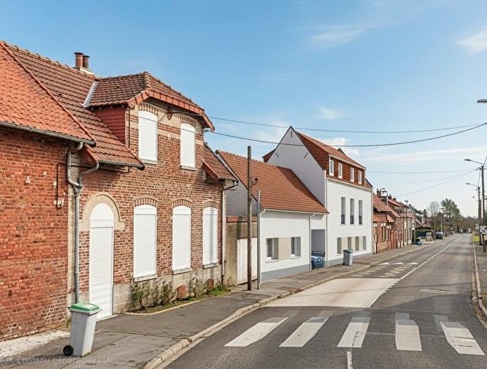 Appartement 10 pièces à Écurie, à vendre