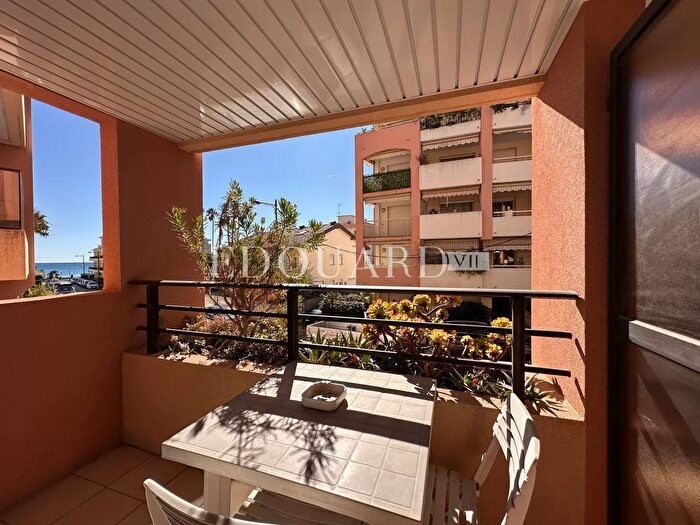Appartement à vendre - Roquebrune-Cap-Martin, Carnolès, Gare, Cap Azur - 2 pièces - 1 chambre