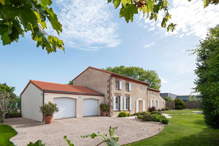 Maison à vendre - Villedieu-la-Blouère - 6 pièces - 4 chambres