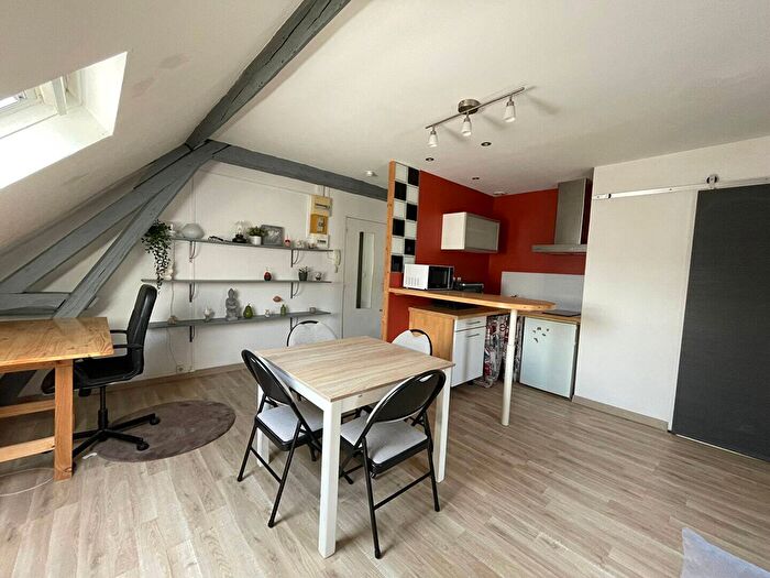Appartement à louer - Saint Marc-Croix de Pierre-Saint Nicaise, Rouen - 2 pièces - 1 chambre