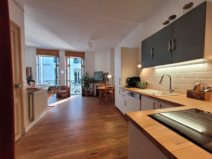 Appartement à vendre - Pau - 3 pièces - 2 chambres