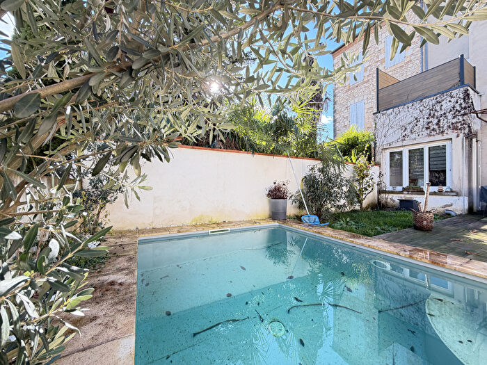 Maison à vendre - Agen, Le Gravier - 6 pièces - 5 chambres