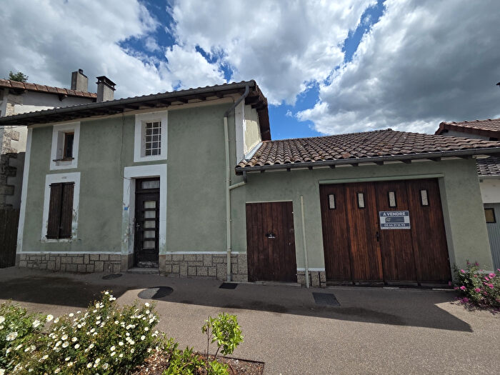 Saillat-sur-Vienne - Maison 4 pièces à vendre