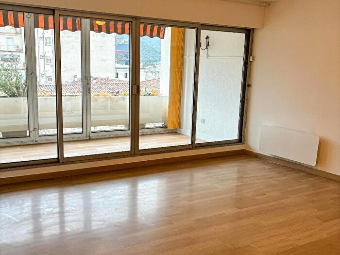 Appartement à vendre - Alès, Centre-ville - 4 pièces - 3 chambres