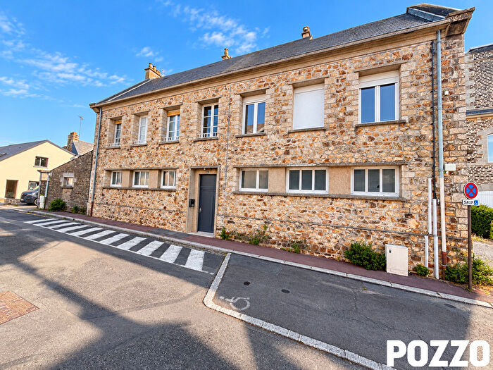 Appartement 3 pièces à Saint-Hilaire-du-Harcouët, à vendre