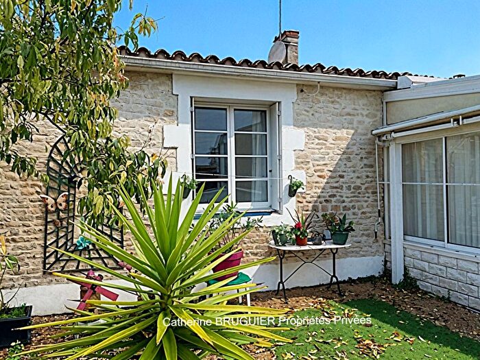 Salles-sur-Mer - Maison 4 pièces à vendre