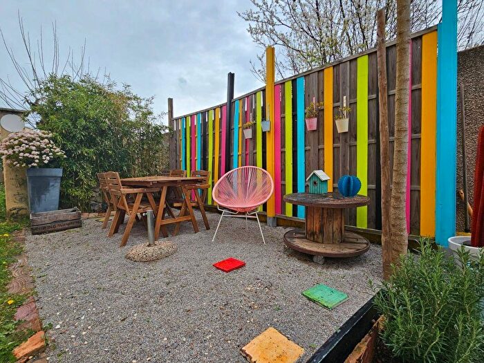 Maison à louer - Uchaud - 3 pièces - 2 chambres