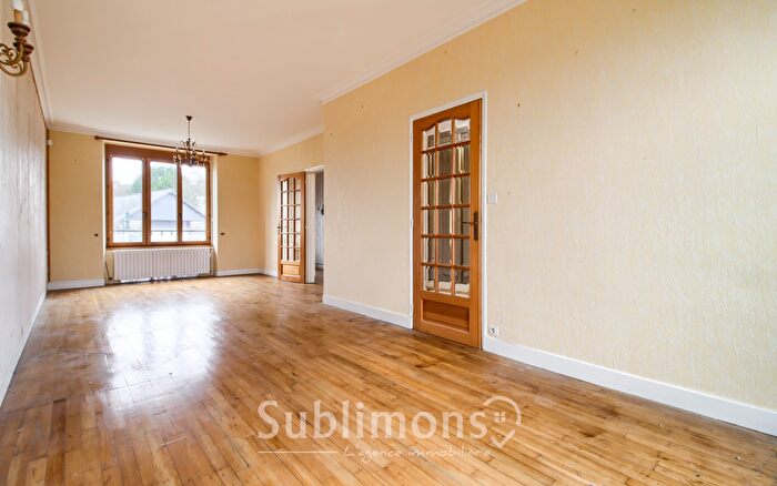 Maisons à vendre et appartements à louer - 3