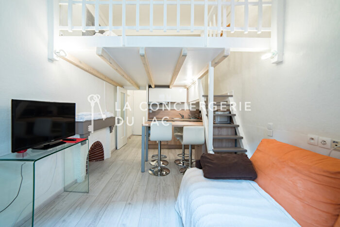 Appartement 1 pièce à louer à Annecy, Centre-ville, Vieille ville, Marquisats