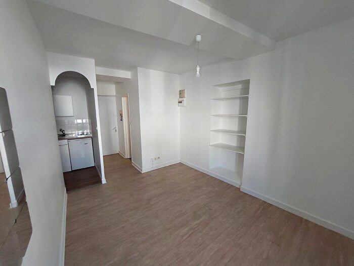 Appartement à louer - Angers, Belle, Beille - 1 pièce