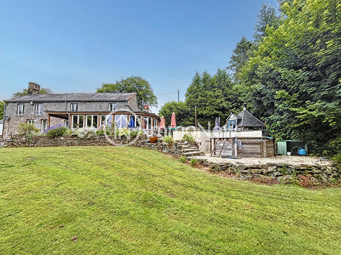 Maison à vendre - Saint-Michel-de-Montjoie - 5 pièces - 3 chambres