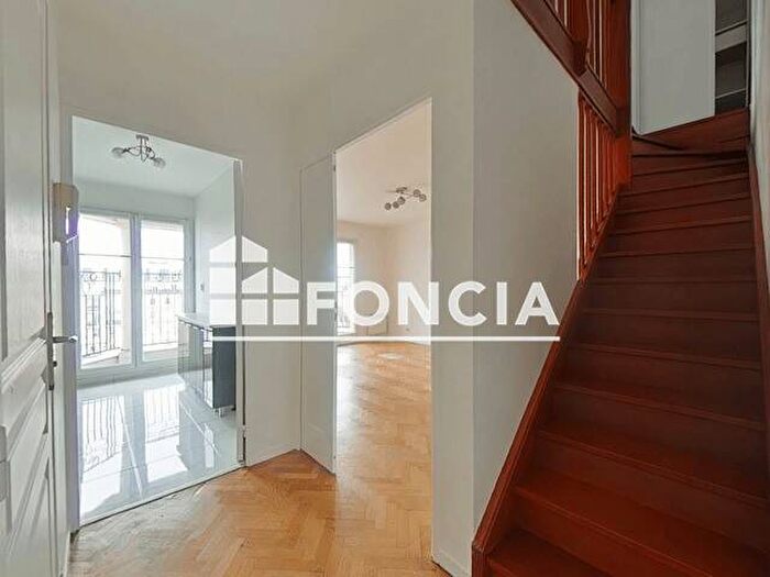 Appartement à louer - Victor Hugo, Les Pavillons-sous-Bois - 3 pièces - 2 chambres