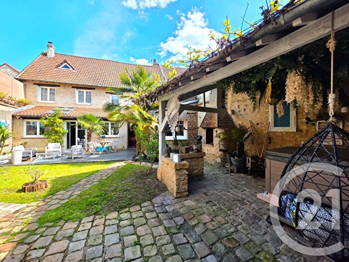 Maison à vendre - Tessancourt-sur-Aubette - 8 pièces - 5 chambres