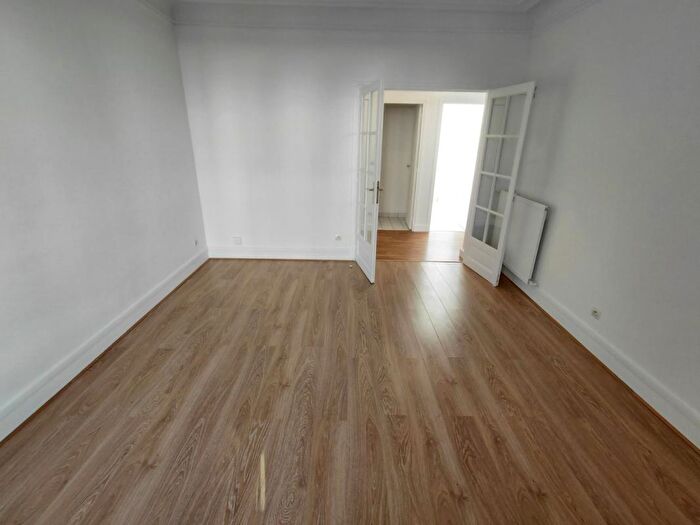 Appartement à louer - Paris e , Batignolles, Cardinet - 2 pièces - 1 chambre
